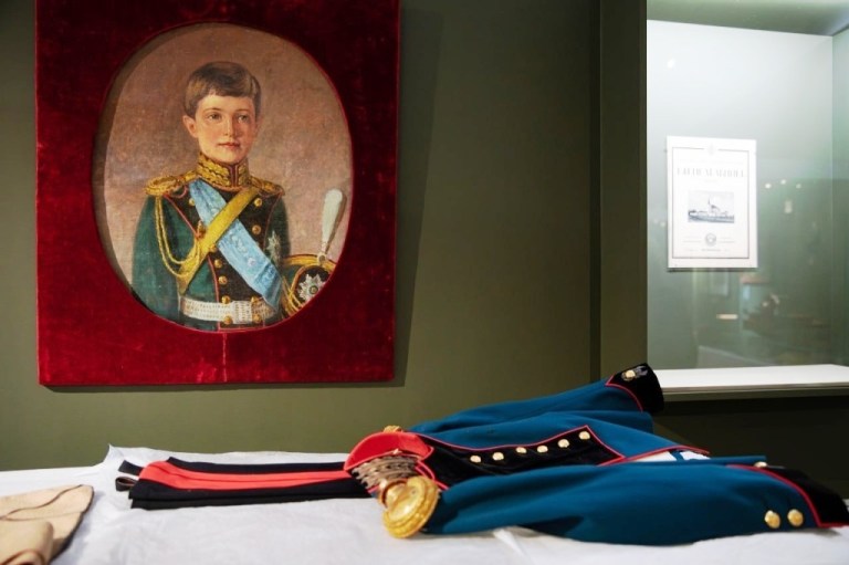 Nicholas II’s uniforms on display in Tula | Nicholas II
